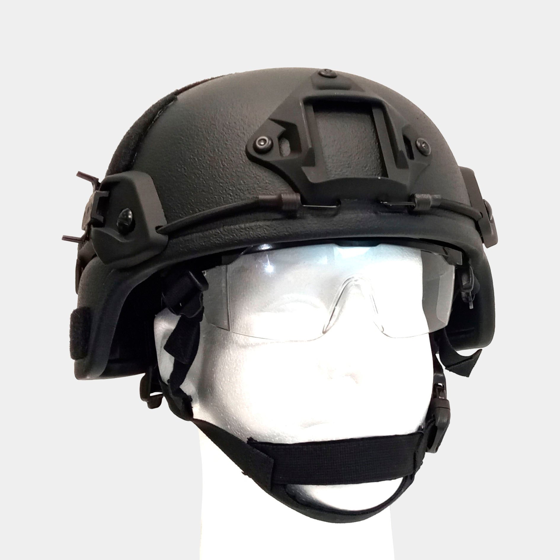 Casco balístico Mich Helmet Nivel IIIA — SERMILITAR
